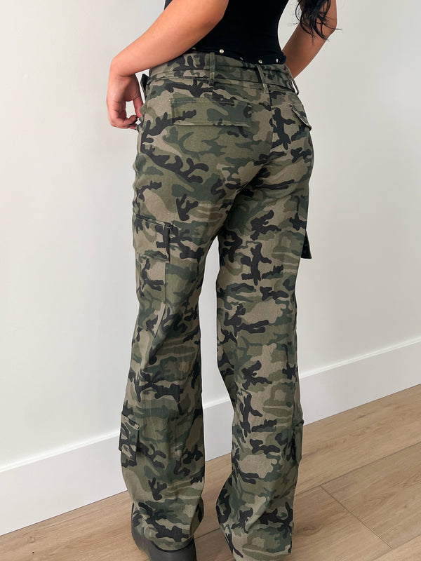 Mandee Cargos (Camo) - Laura's Boutique, Inc